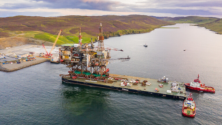 In pictures: Ninian Northern | Lerwick Port Authority