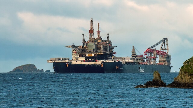 In pictures: Ninian Northern | Lerwick Port Authority