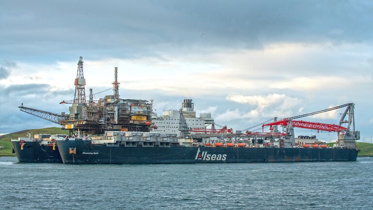 In pictures: Ninian Northern | Lerwick Port Authority